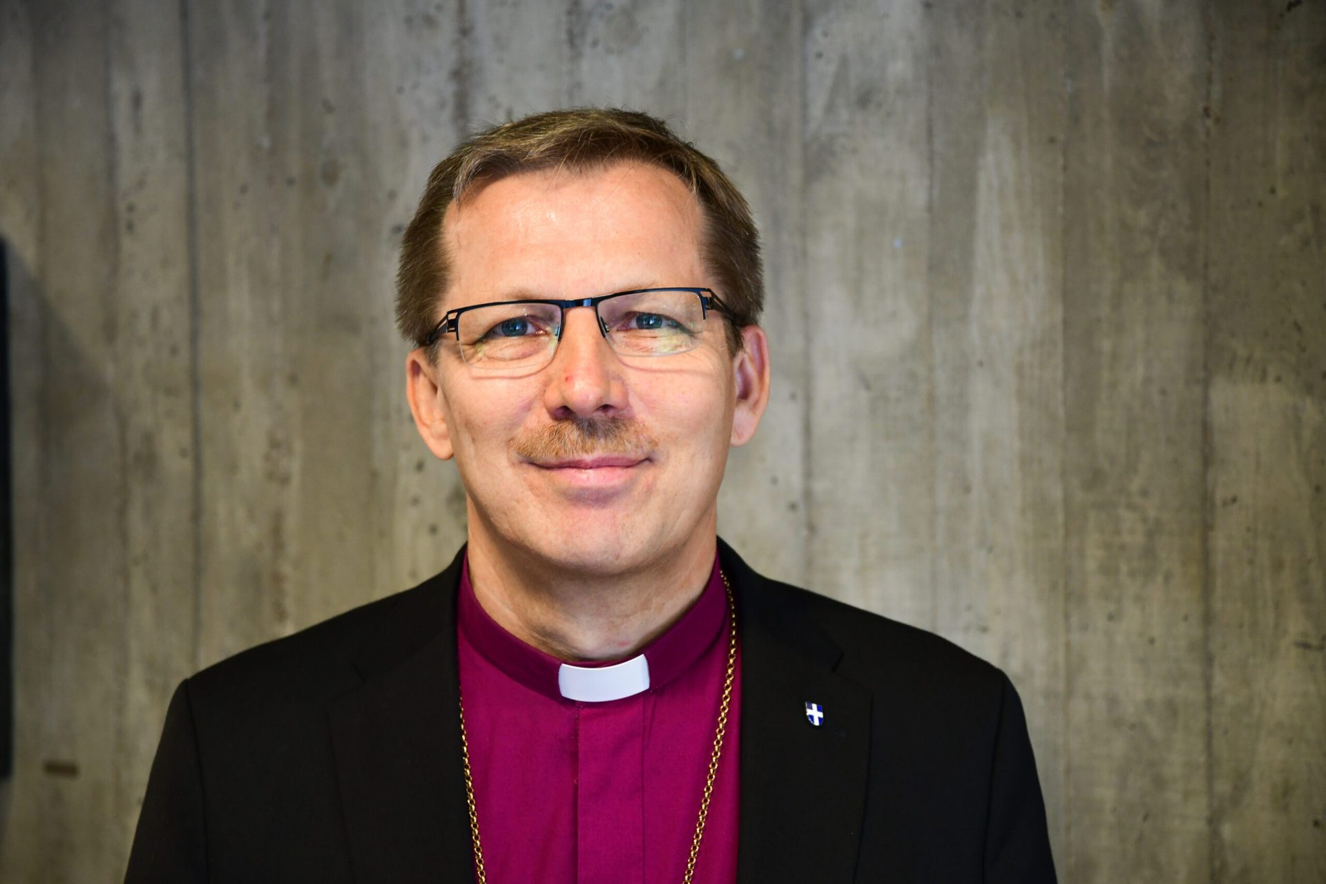 Oulun piispa Jukka Keskitalo tuomitsee jyrkästi saamelaisiin ... Oulun piispa Jukka Keskitalo tuomitsee jyrkästi saamelaisiin ...
