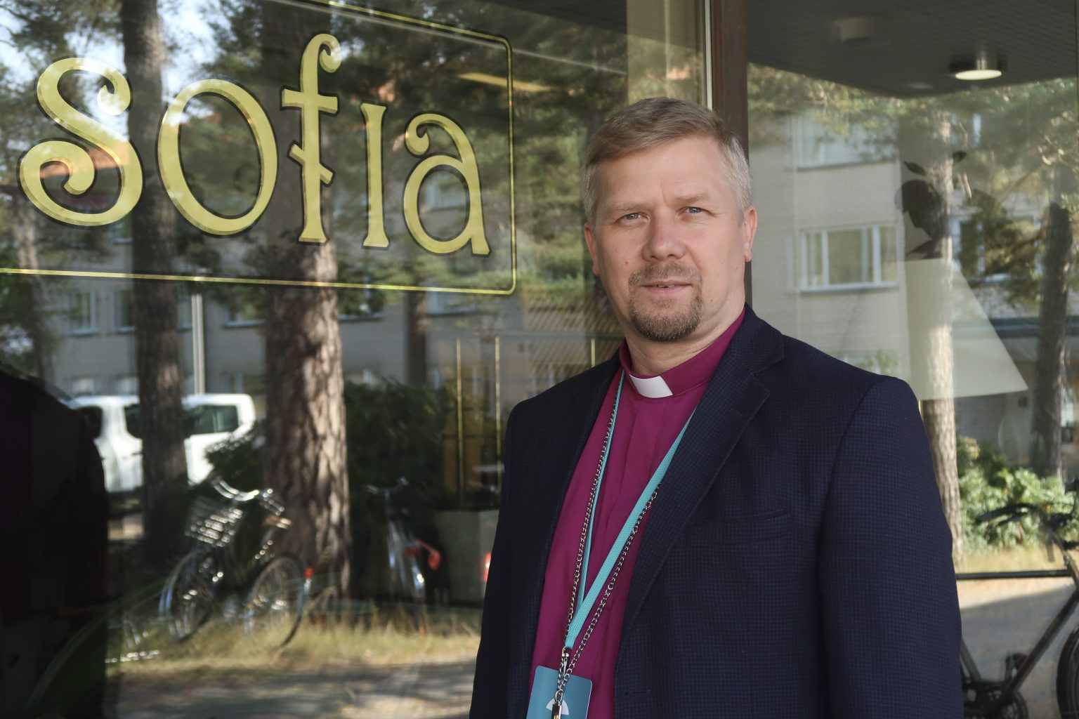 Kristillinen kirjakauppa Sacrum: kirjat ja kirkolliset tarvikkeet.